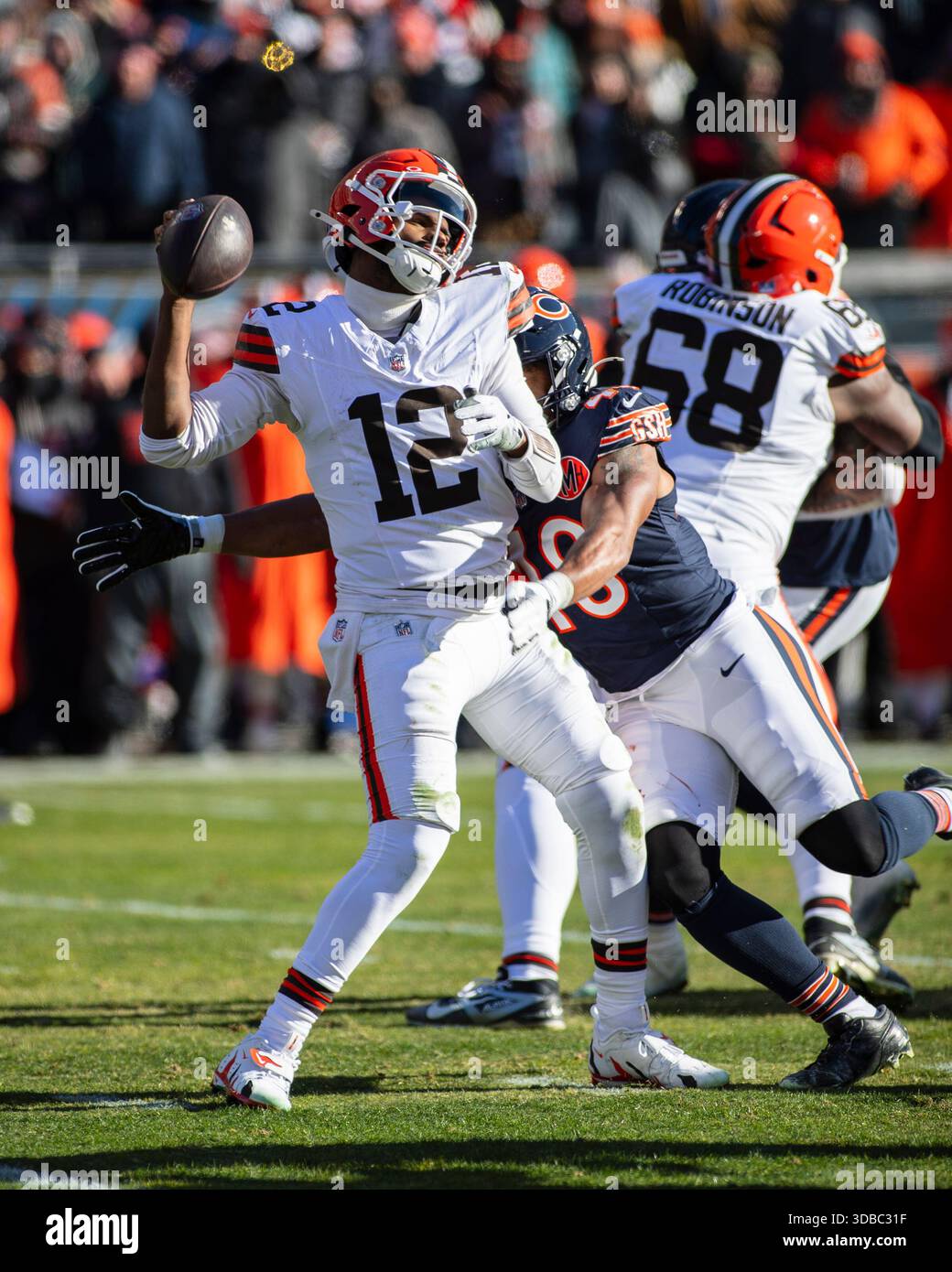 December 14, 2025: Chicago Bears D'Marco Jackson (48) sacks Cleveland ...