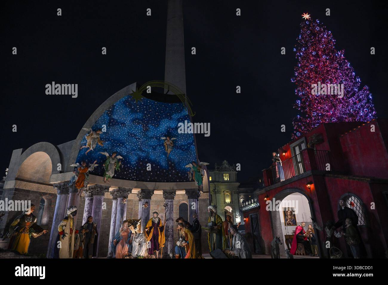 **NO LIBRI** Italy, Rome, Vatican, 2025/12/15. Christmas illuminations ...