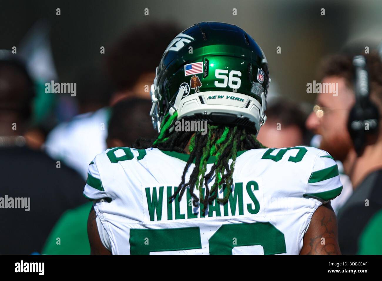 New York Jets linebacker Quincy Williams (56) wears a helmet that ...