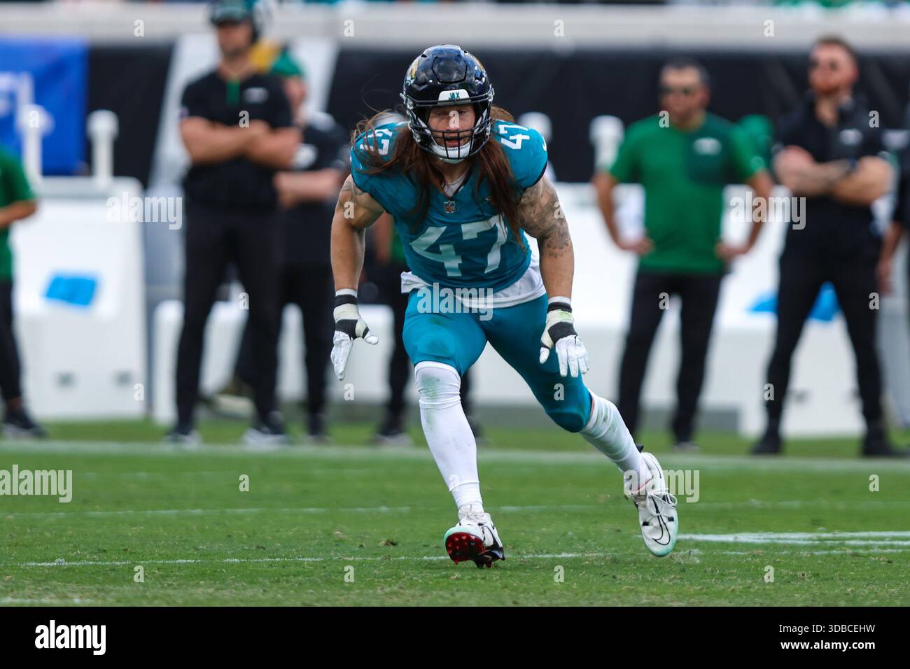 Jacksonville Jaguars linebacker Dennis Gardeck (47) runs to the ball ...