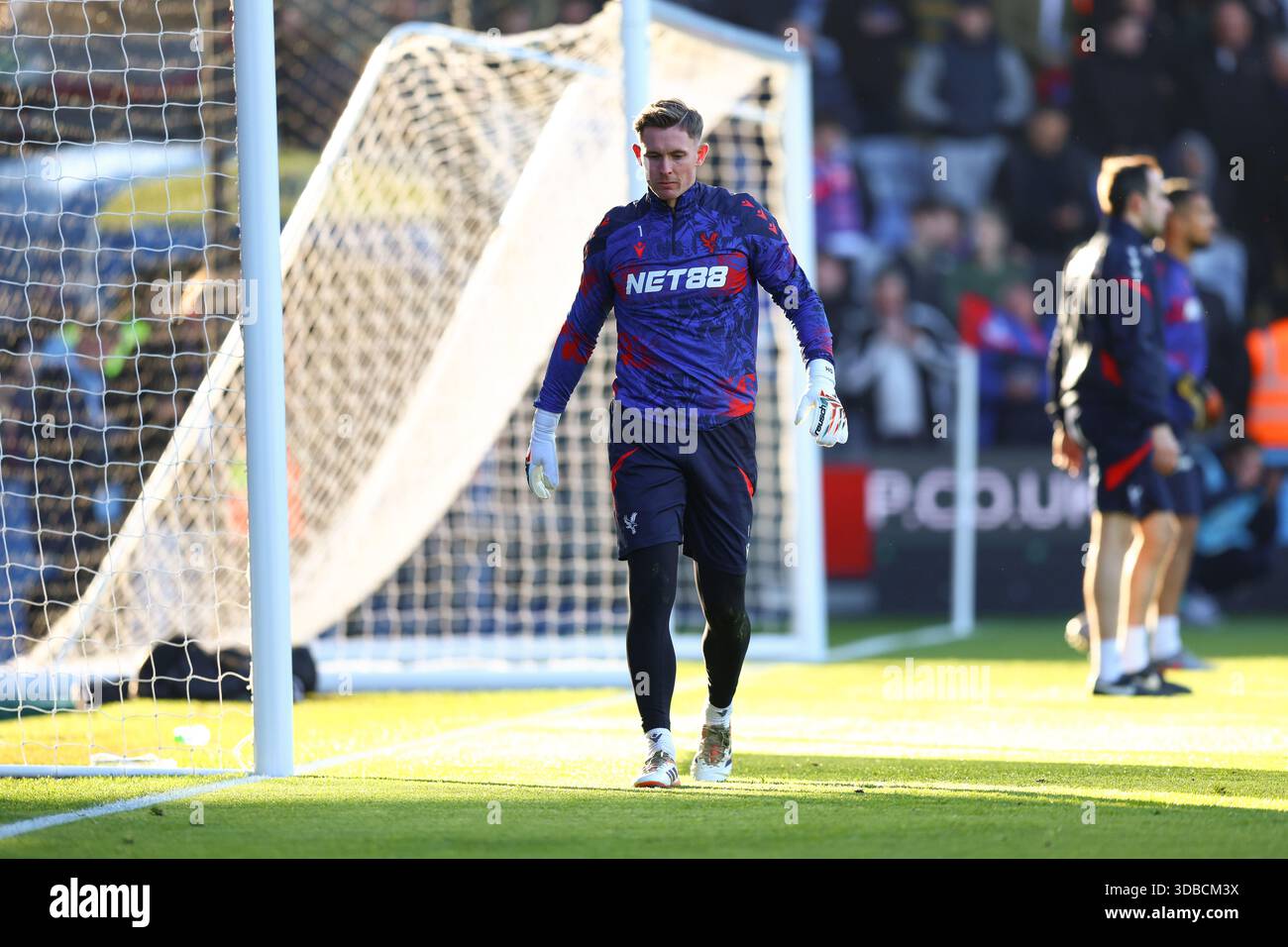 Crystal Palace goalkeeper Dean Henderson (1) warms up prior to the ...