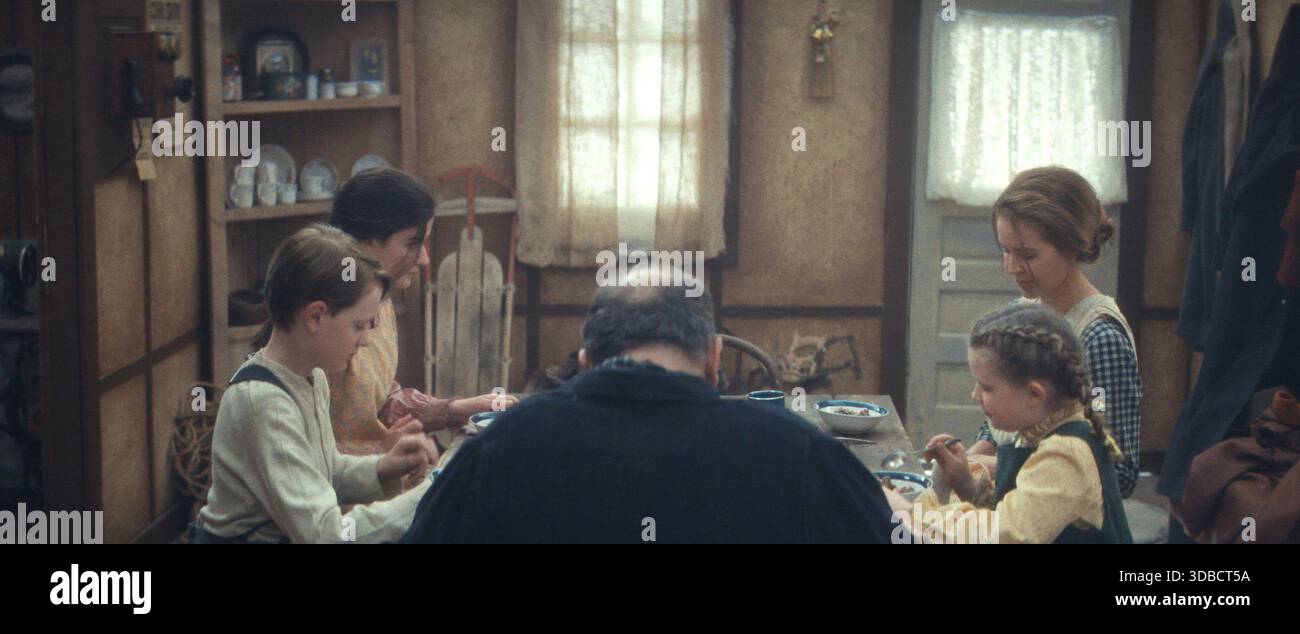 HAZEL, (aka HAZEL'S HEART), from left: Xavier Bielinski, Madelyn Dundon ...