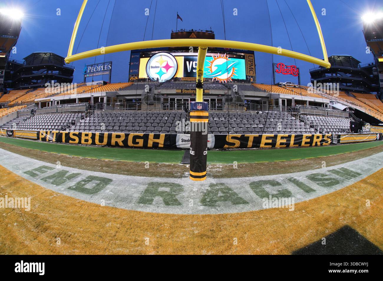 an NFL football game in Pittsburgh, Monday, Dec. 15, 2025. (AP Photo ...