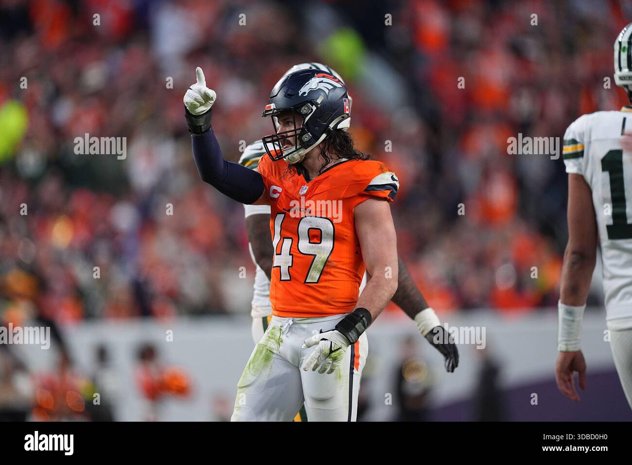 Denver Broncos linebacker Alex Singleton (49) in the second half of an ...