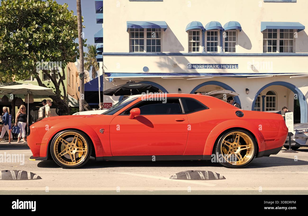 Miami, Florida, USA - November 24, 2024: 2018 Dodge Challenger SRT ...