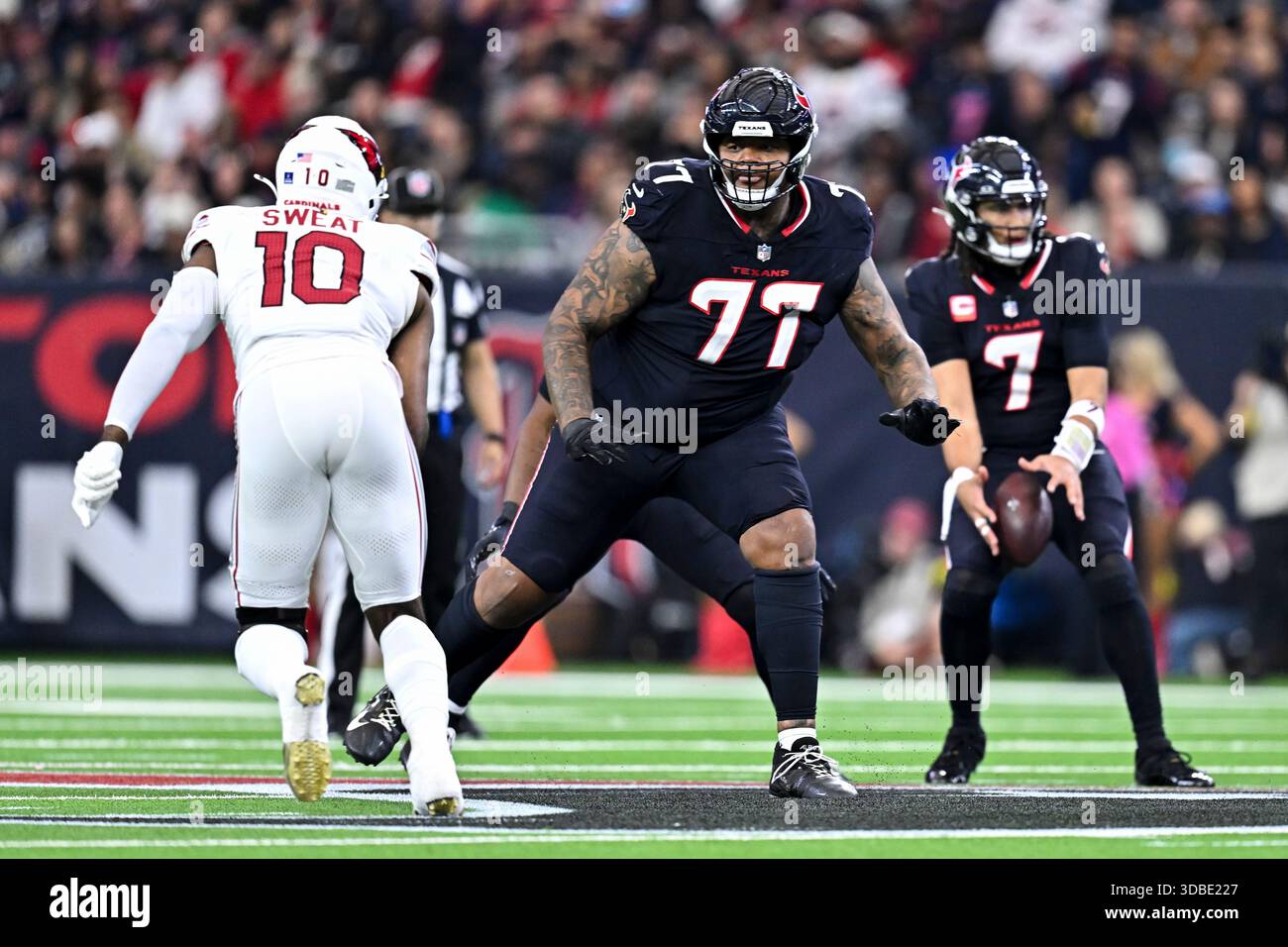 Houston Texans offensive tackle Trent Brown (77) attempts to block ...