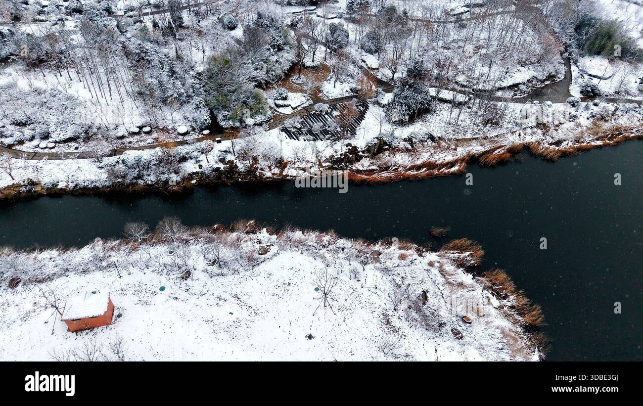 Aerial photo shows the snow scenery in Qingdao City, east China's ...