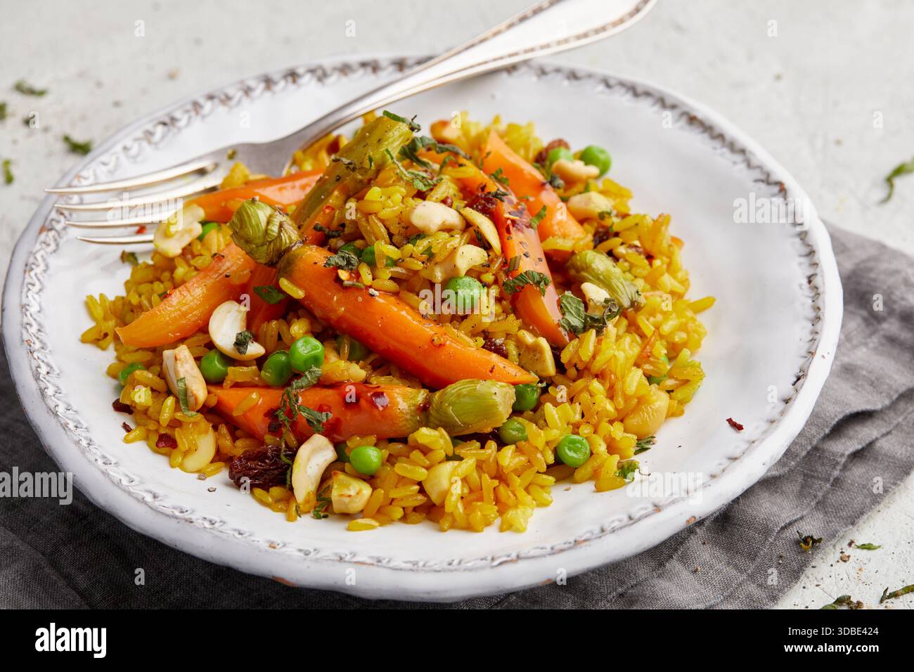 Arabic rice pilaf with carrots Stock Photo - Alamy
