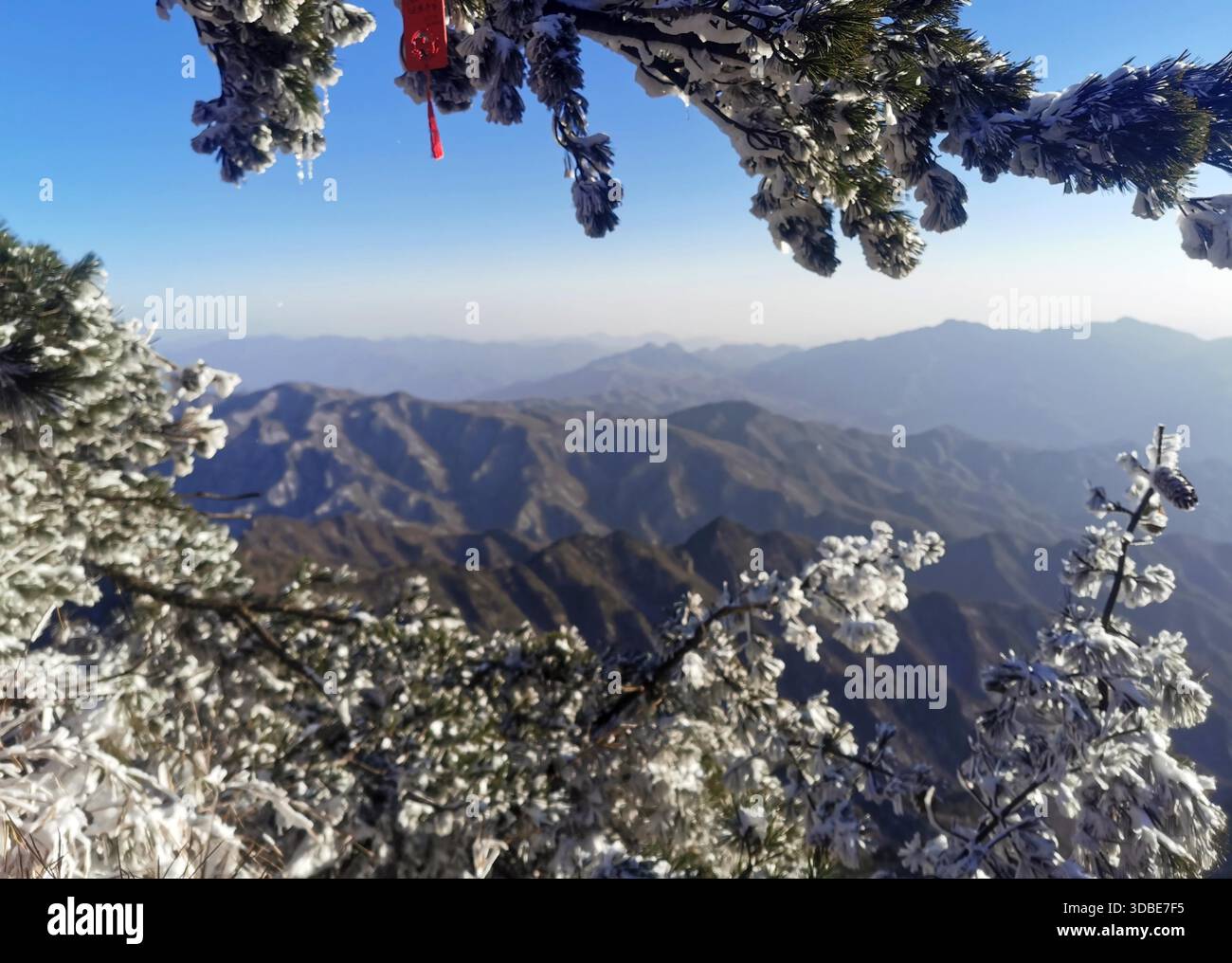 Aerial photo shows the snow scenery of the Laojunshan scenic spot in ...