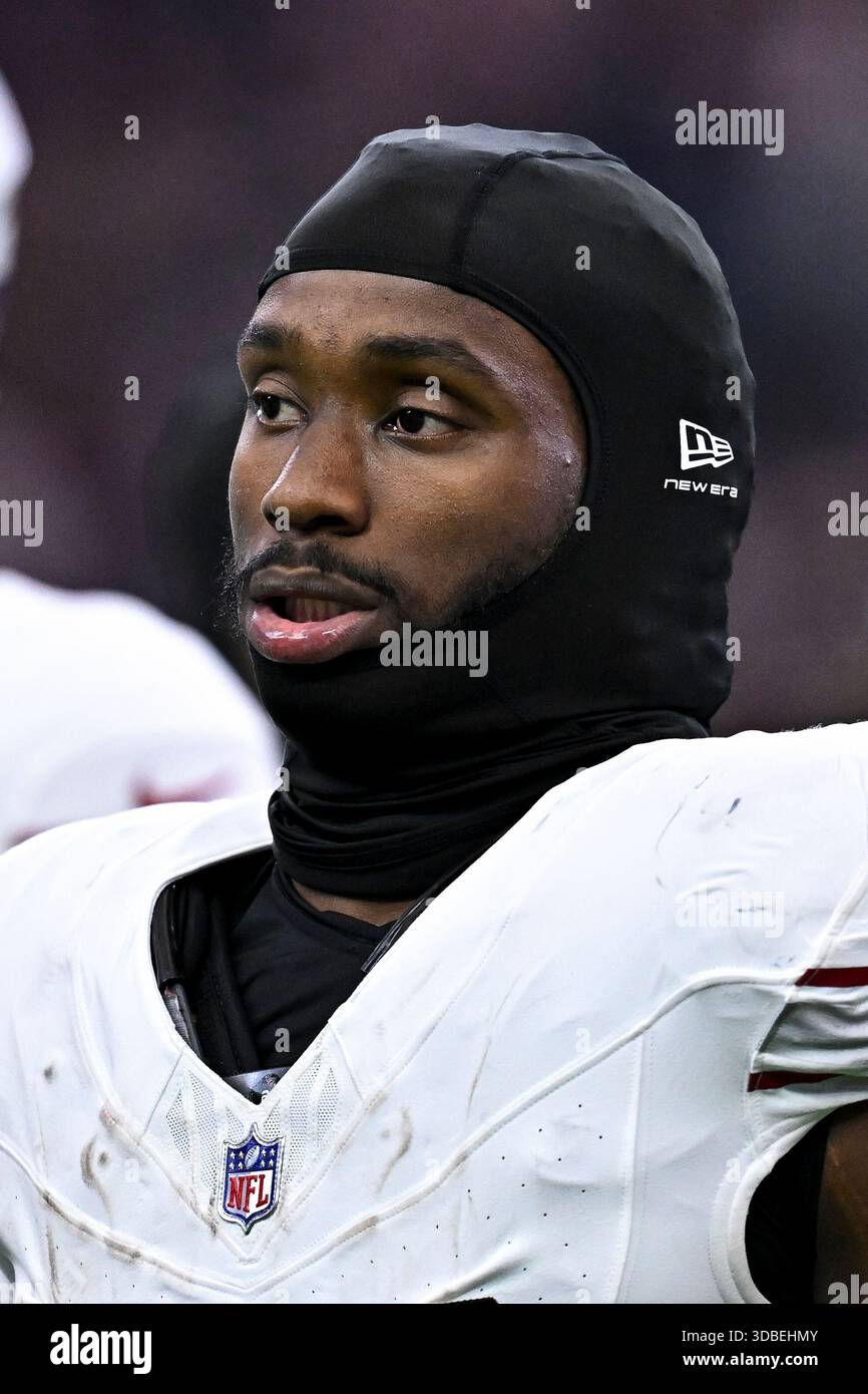 Arizona Cardinals running back Michael Carter (22) looks on during a ...
