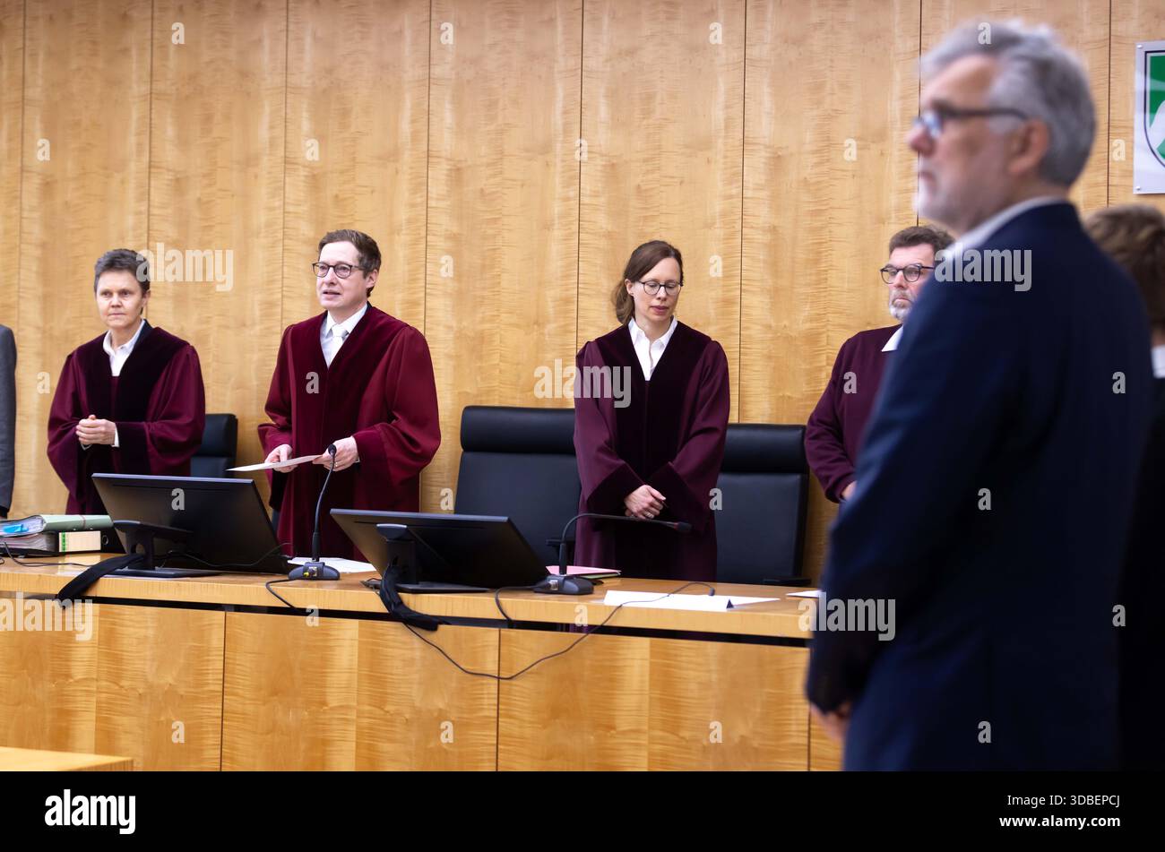 16 December 2025, North Rhine-Westphalia, Münster: Journalist Hans ...