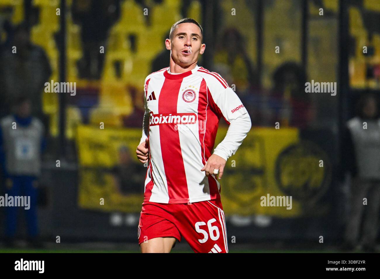 December 14, 2025, Thessaloniki, Greece: Olympiacos' Daniel Podence ...