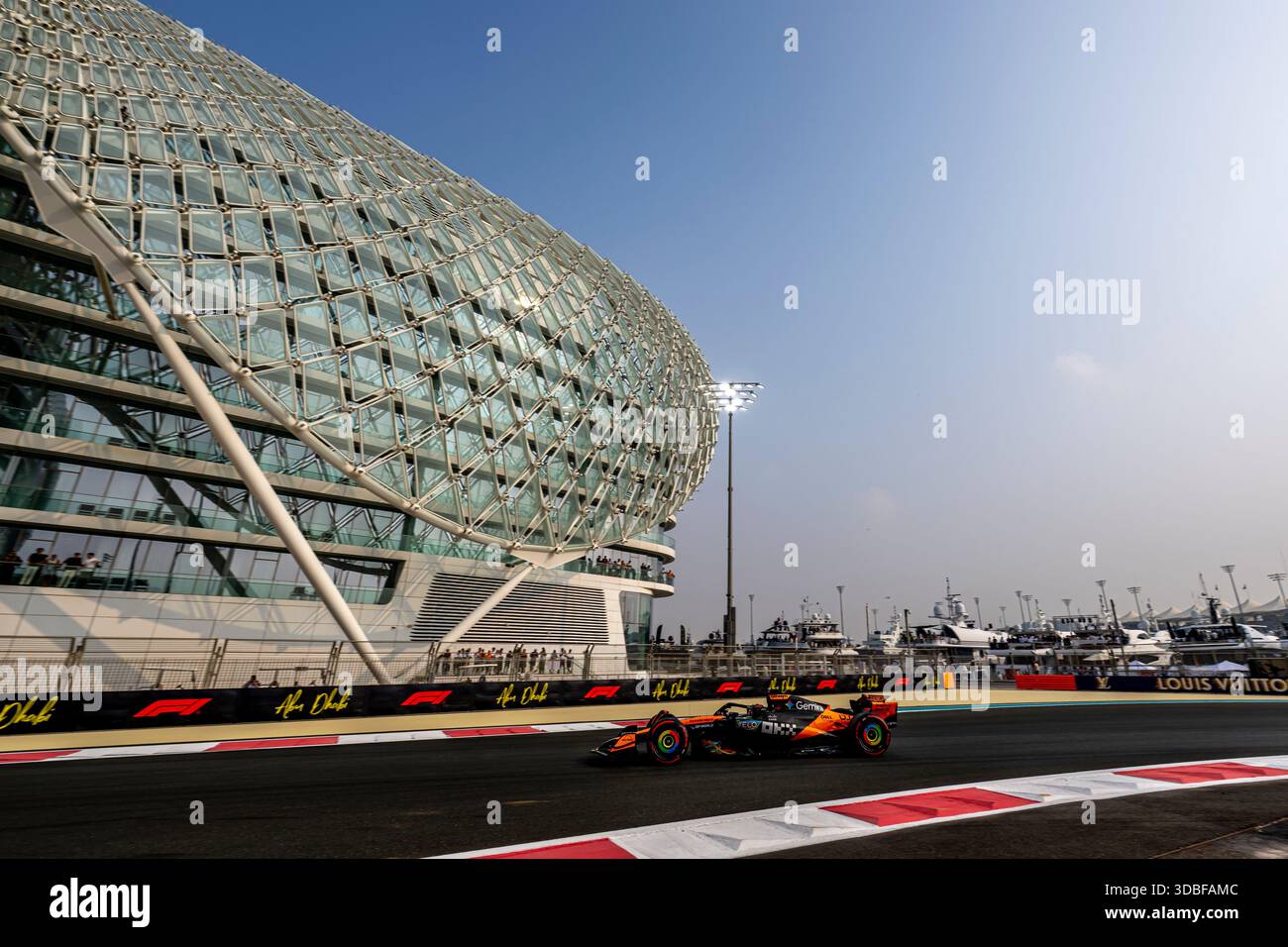 Abu Dhabi, United Arab Emirates, 06 Dec 2025, Oscar Piastri, from ...