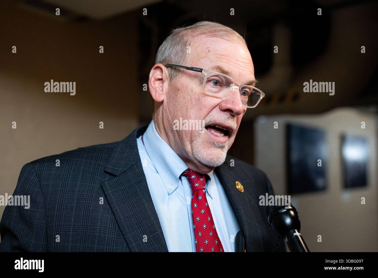 UNITED STATES - DECEMBER 16: Rep. Morgan Griffith, R-Va., speaks to ...