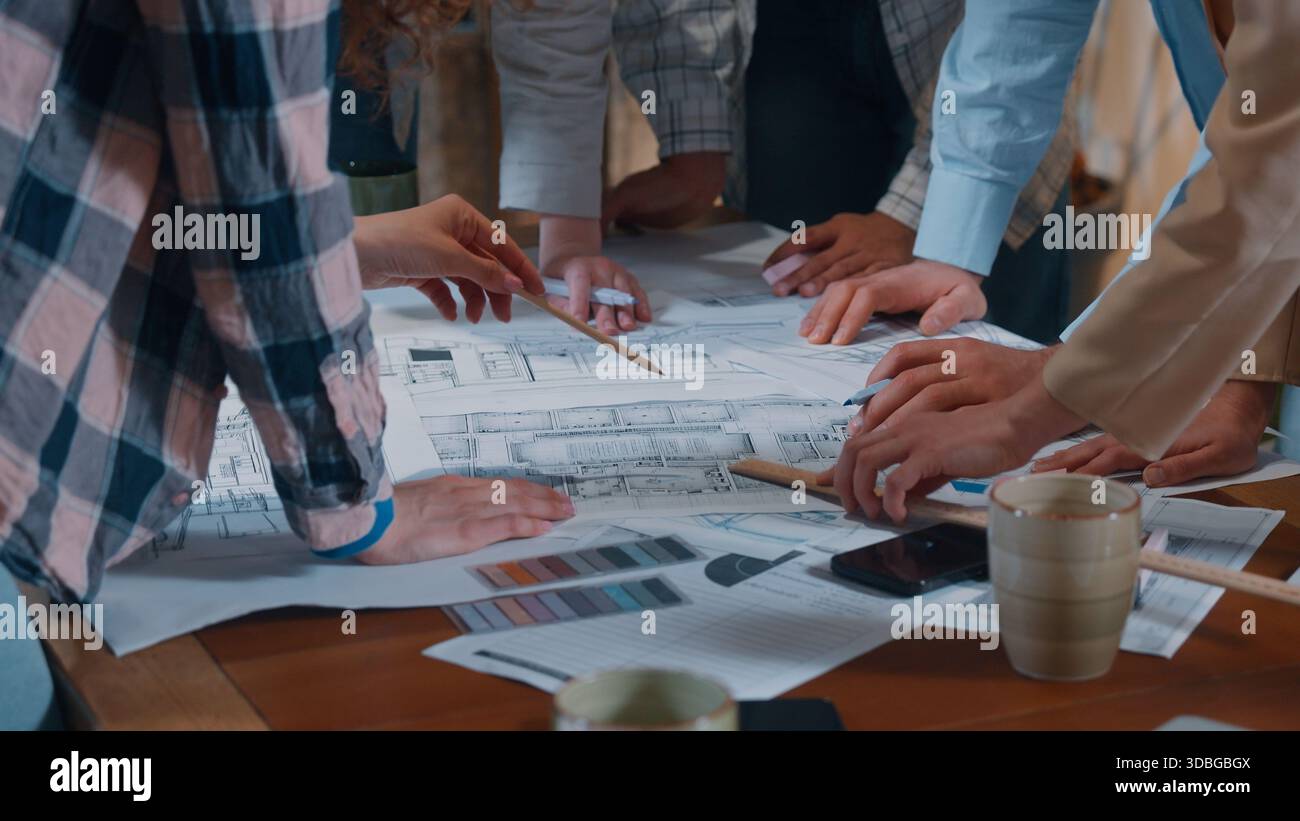Informal layout hi-res stock photography and images - Alamy