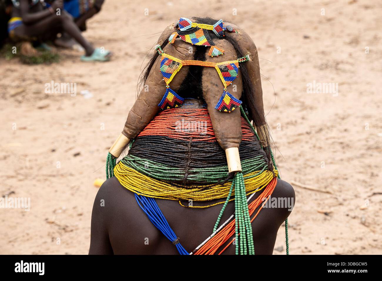 Mujer de la tribu muila de Angola Stock Photo - Alamy