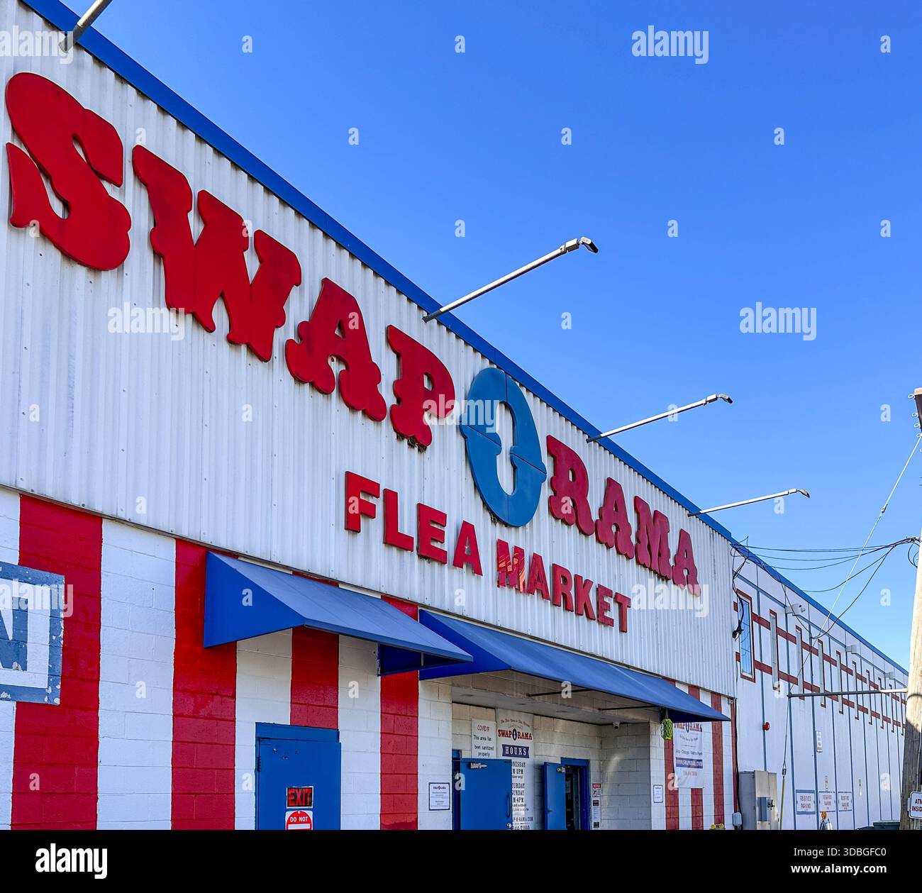 Entrance to the Swap O Rama Flea Market in Alsip, IL USA October 26 ...