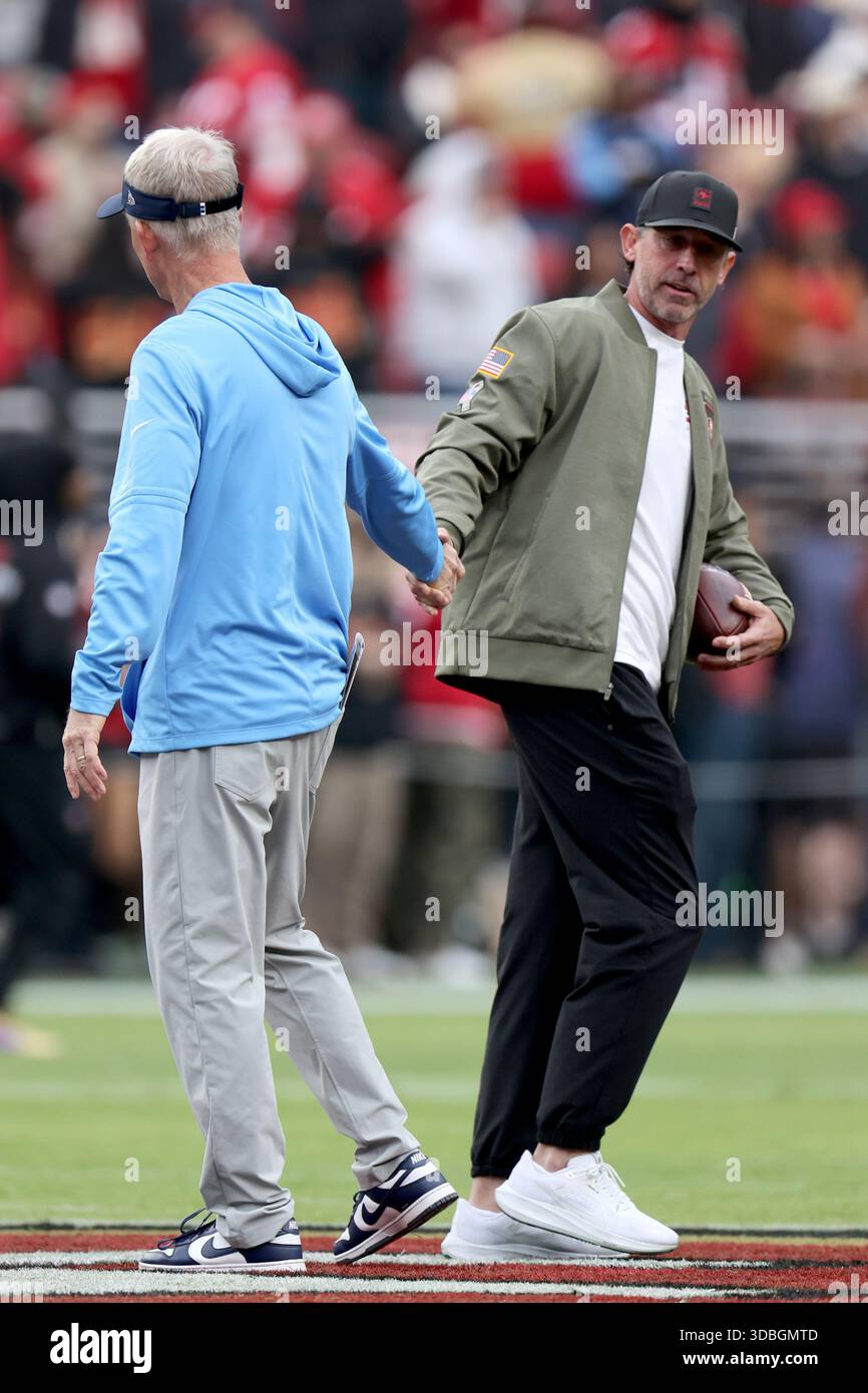 Tennessee Titans head coach Mike McCoy and San Francisco 49ers head ...
