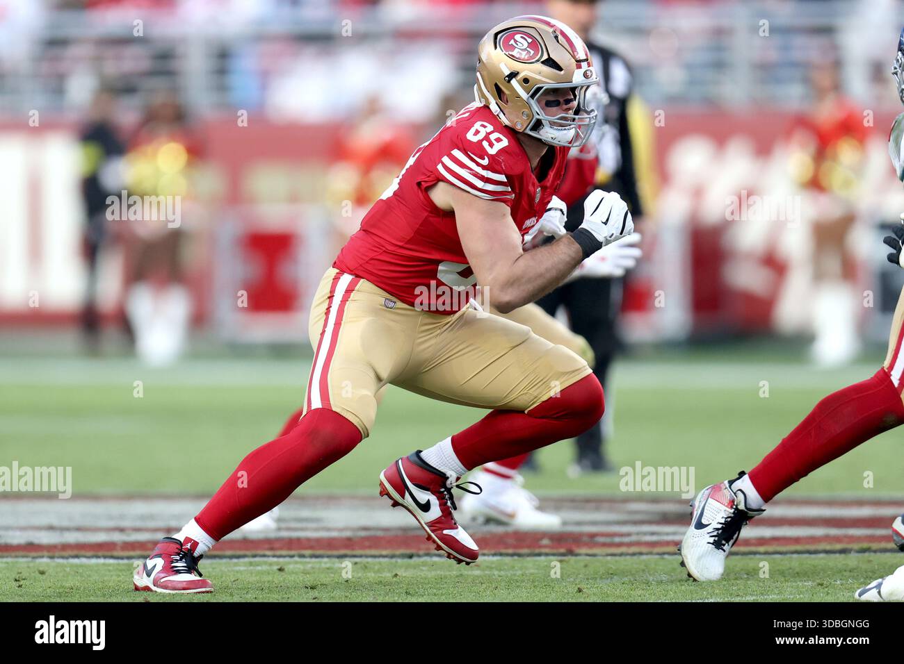 San Francisco 49ers tight end Luke Farrell (89) runs during an NFL ...