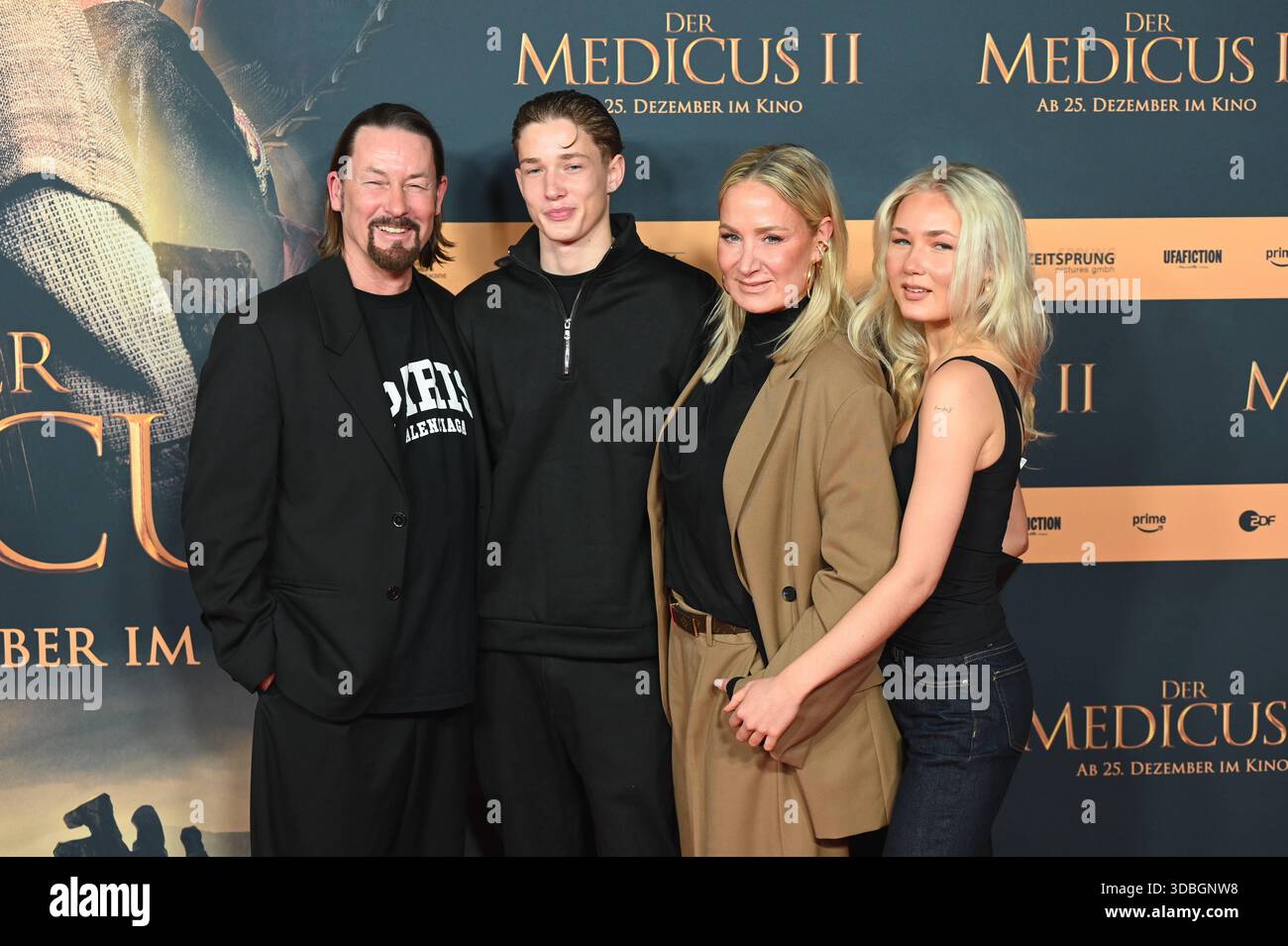 Dirk Budach, Luiz-Fritz Budach, Janine Kunze und Lili-Mari Budach, l-r ...