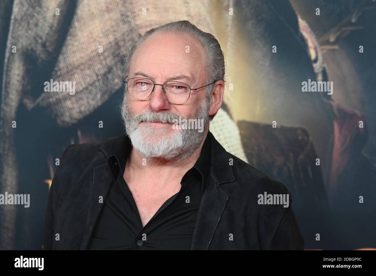 Schauspieler Liam Cunningham kommt zur Filmpremiere von Der Medicus 2 ...