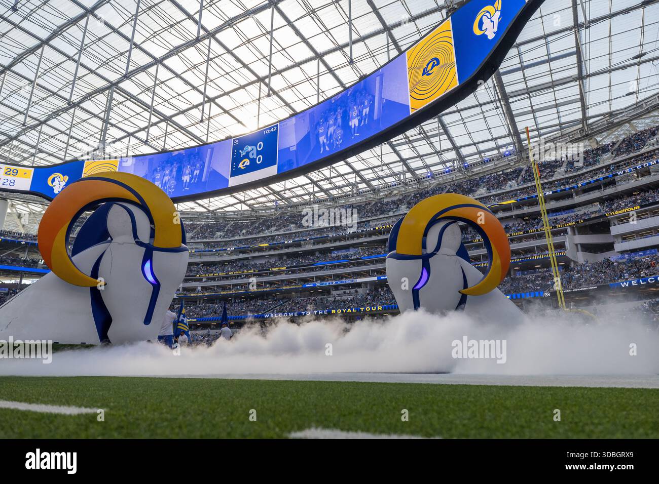 The Los Angeles Rams entrance to the field set up during player ...