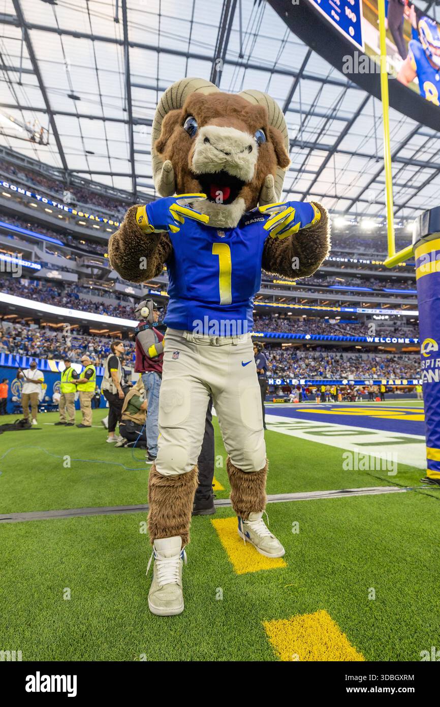 Los Angeles Rams mascot Rampage cheers for the Rams against the Detroit ...