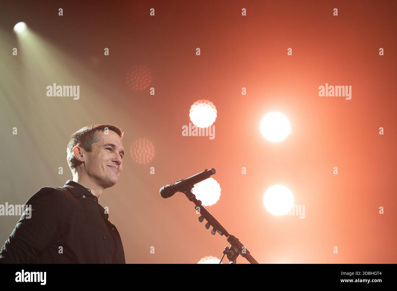 Jorge Ruiz Flores, the singer from the group Maldita Nerea performs in ...