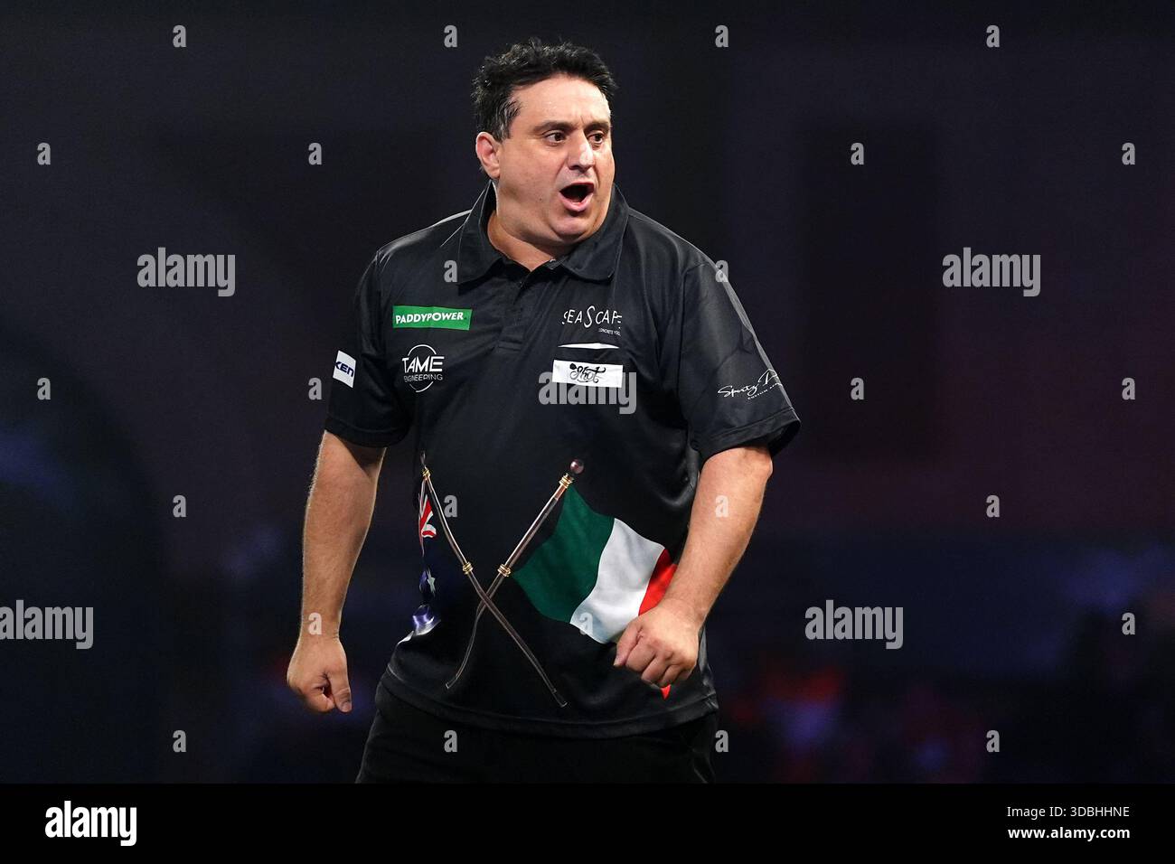 Joe Comito reacts on day six of the Paddy Power World Darts ...