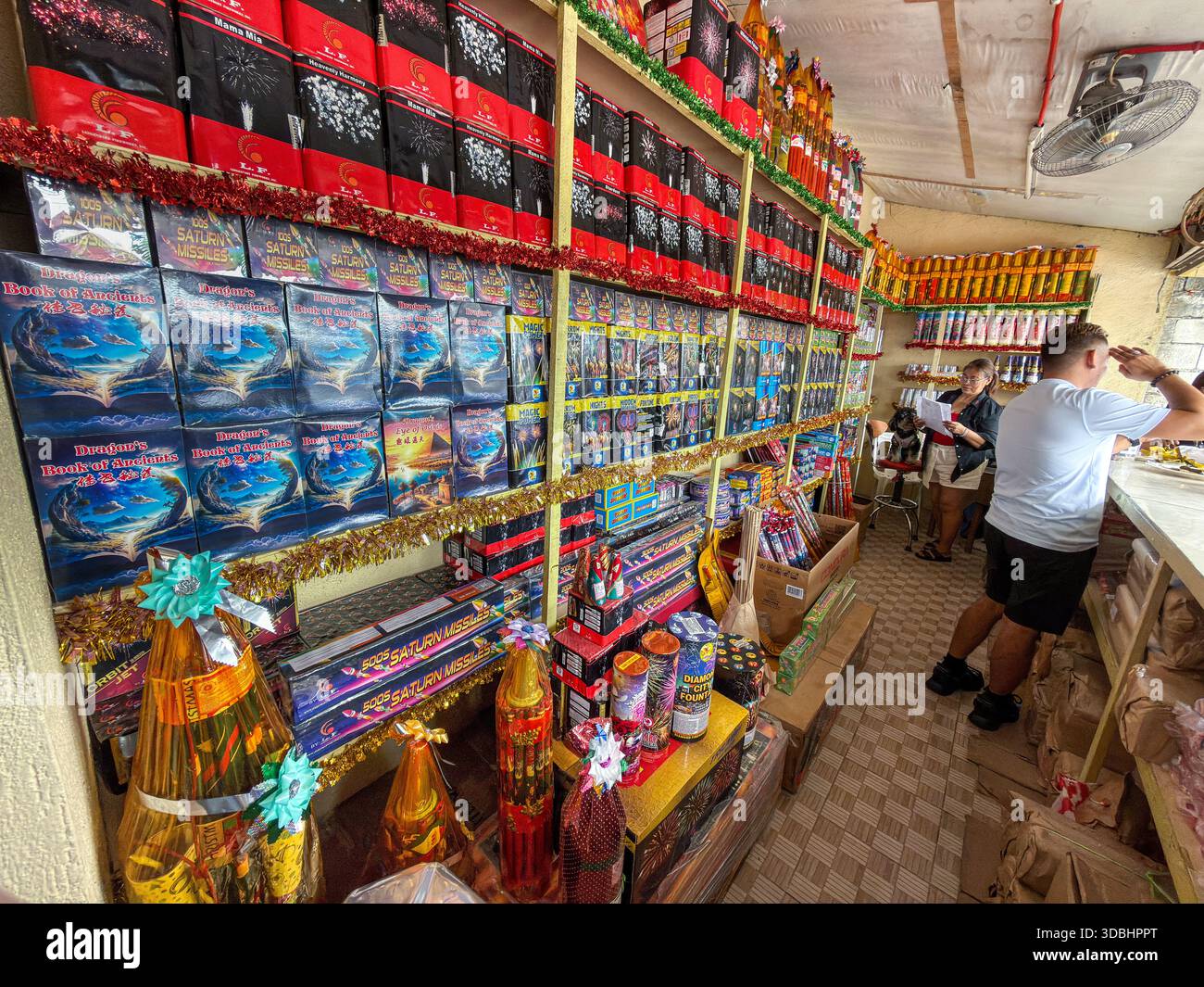 Bocaue, Bulacan, Philippines. December 16,2025. Customer make ...