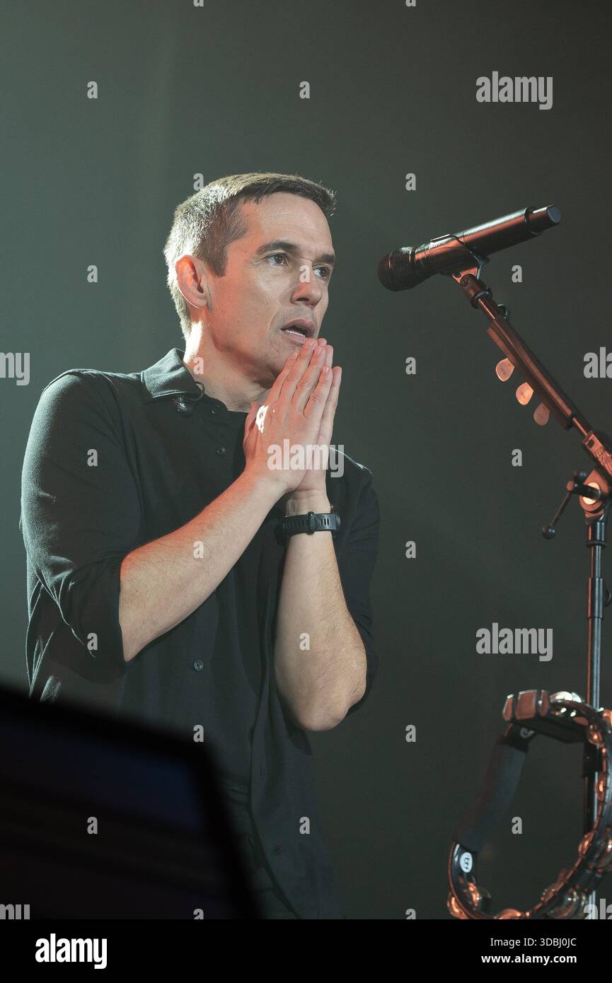 Jorge Ruiz Flores, the singer from the group Maldita Nerea performs ...