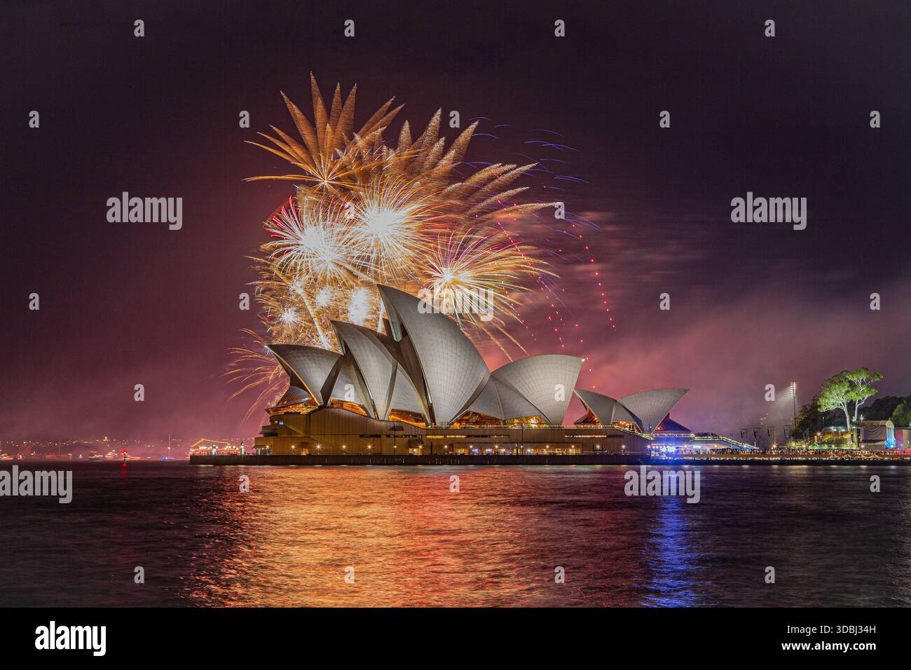 Fireworks Over Sydney Opera House Australia Stock Photo - Alamy