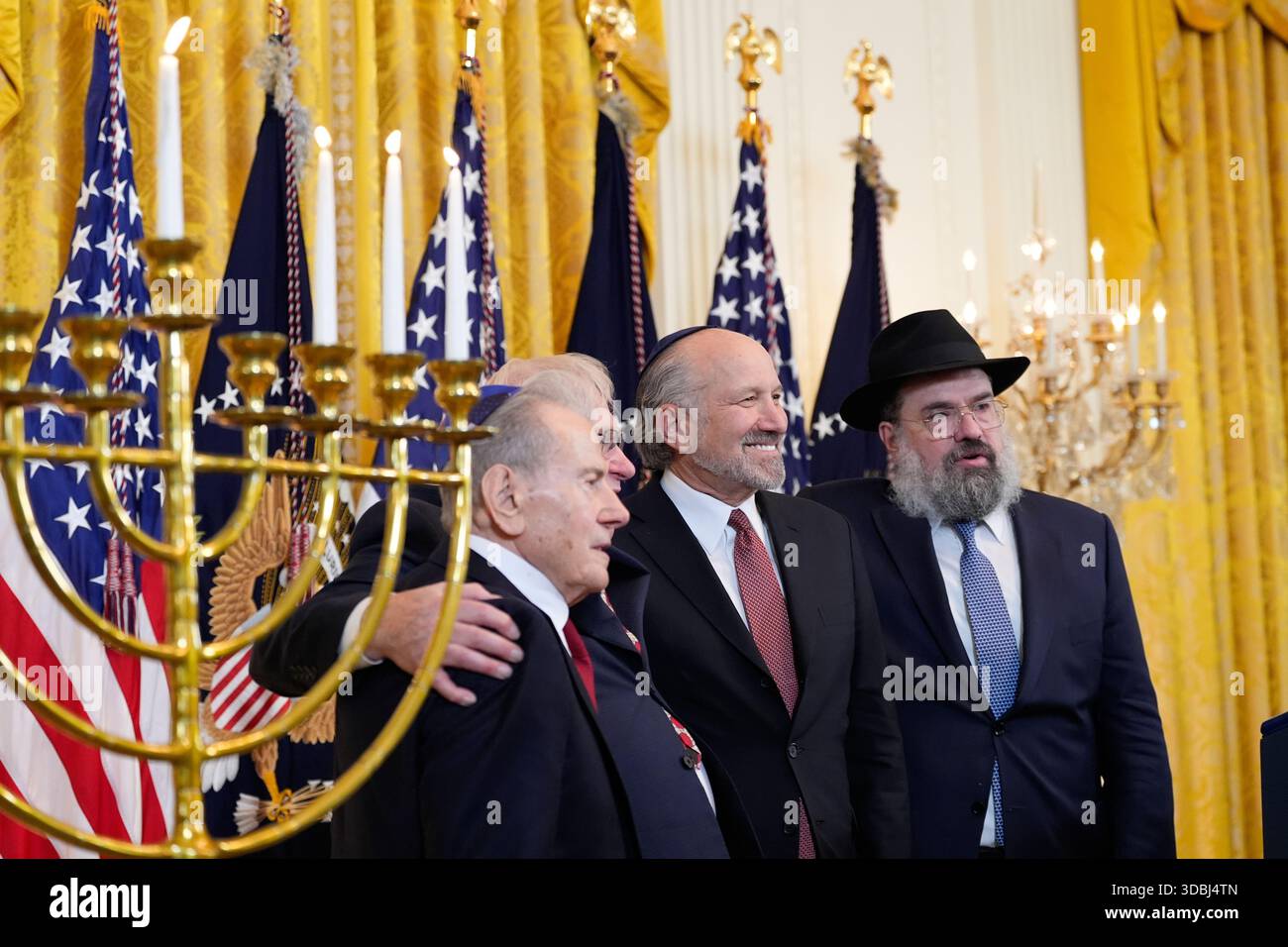 Jerry Wartski, from left, Michael Bornstein, Commerce Secretary Howard ...