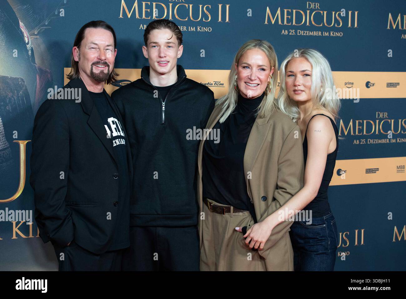 Janine KUNZE, actress, with her family, husband Jens BUDACH, son Luiz ...