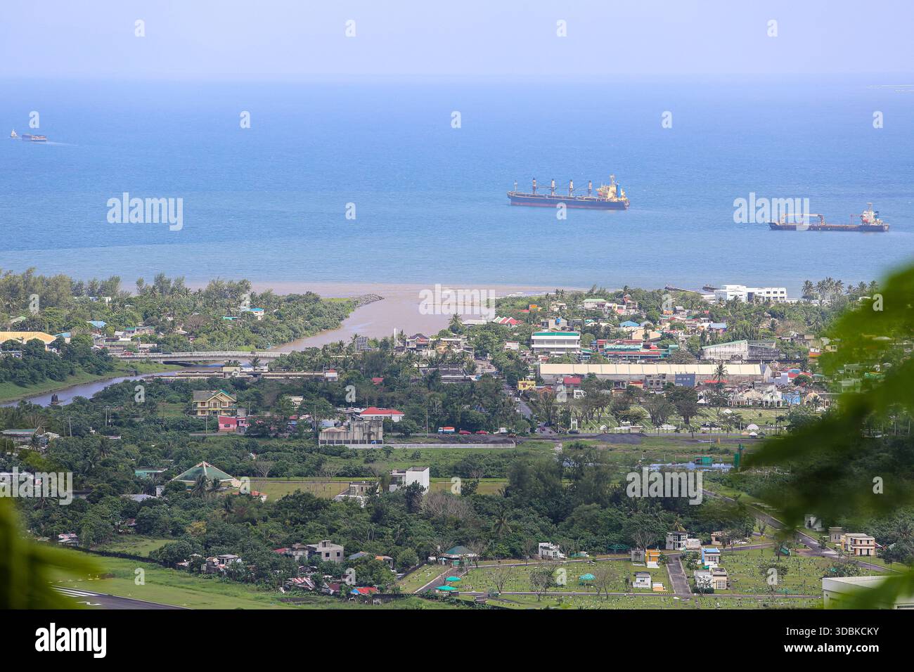 Legazpi, Philippines : Panorama of the city, Albay province, Bicol ...