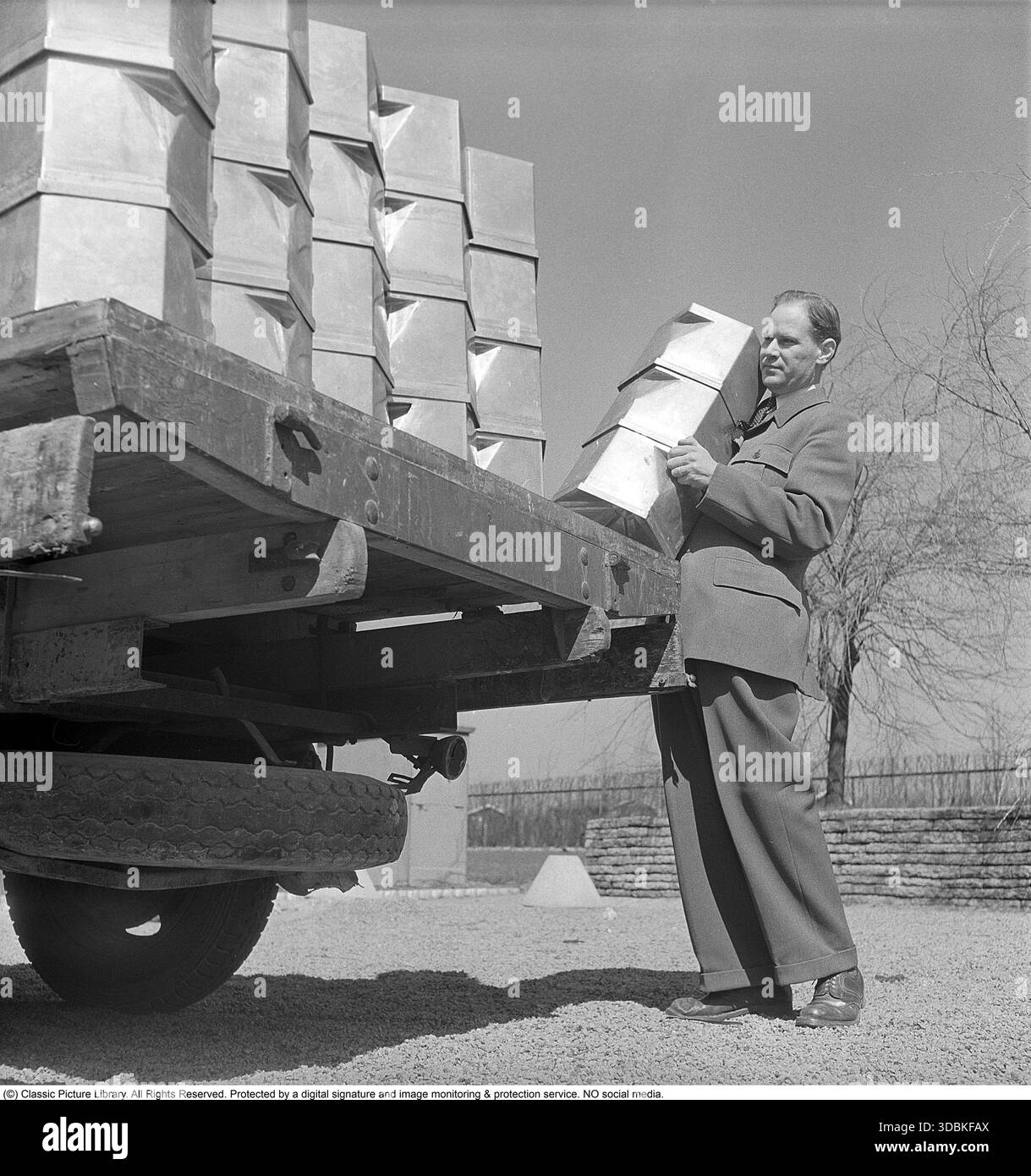 Tetra Pak. At the newly started company Tetra Pak 1951, the new ...