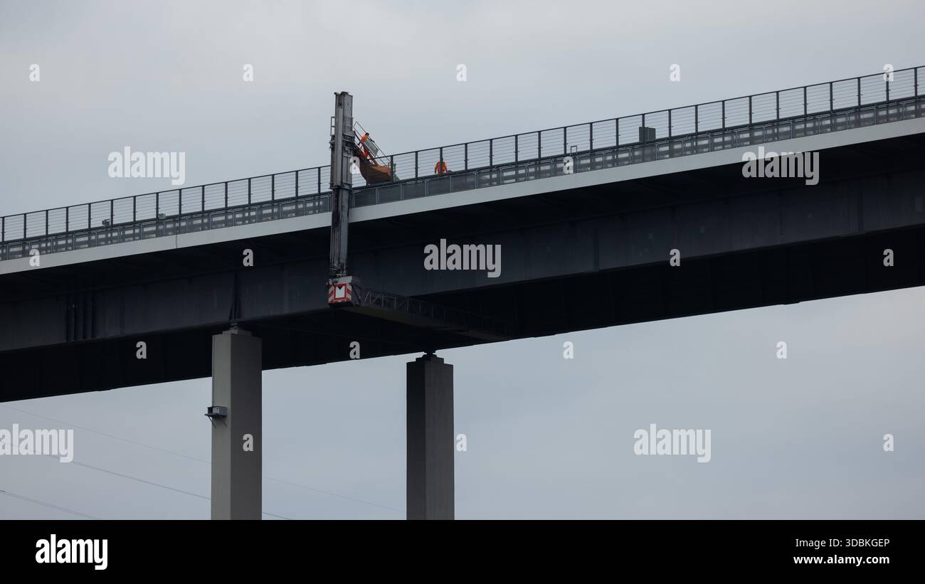 PRODUCTION - 17 December 2025, North Rhine-Westphalia, Wiehl: View of ...