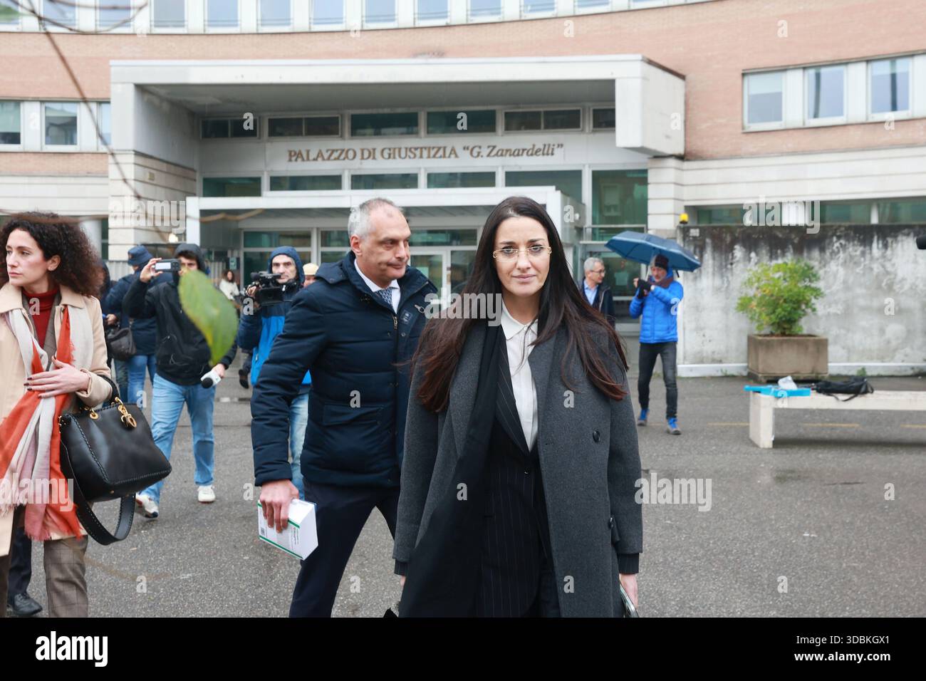 Matteo Pagani Vera Cantoni, Caso Bozzoli, Udienza Oscar Maggi Palazzo ...