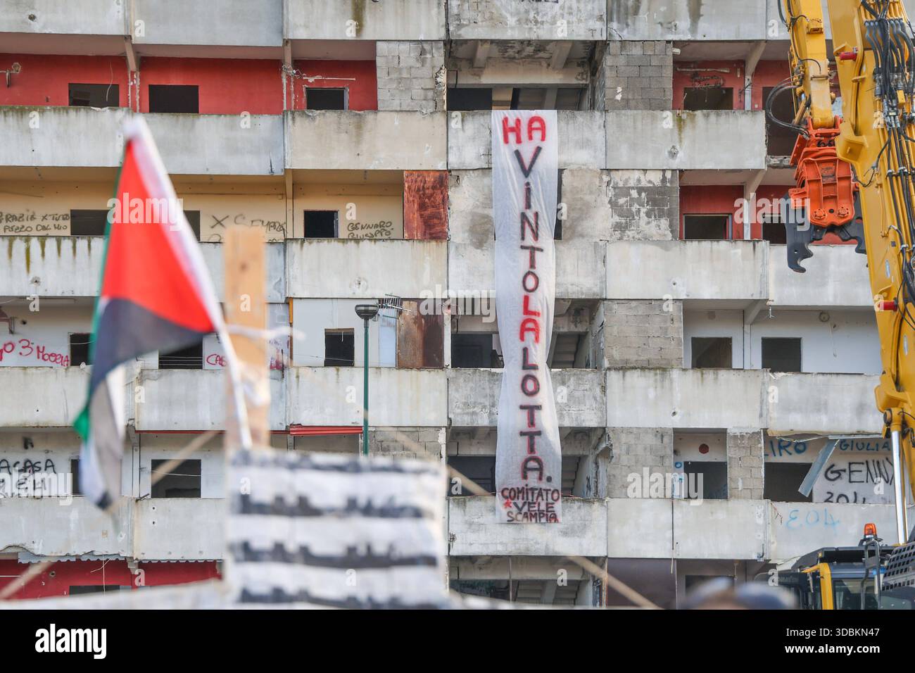 On December 17, 2025, in the northern part of the Scampia neighborhood ...