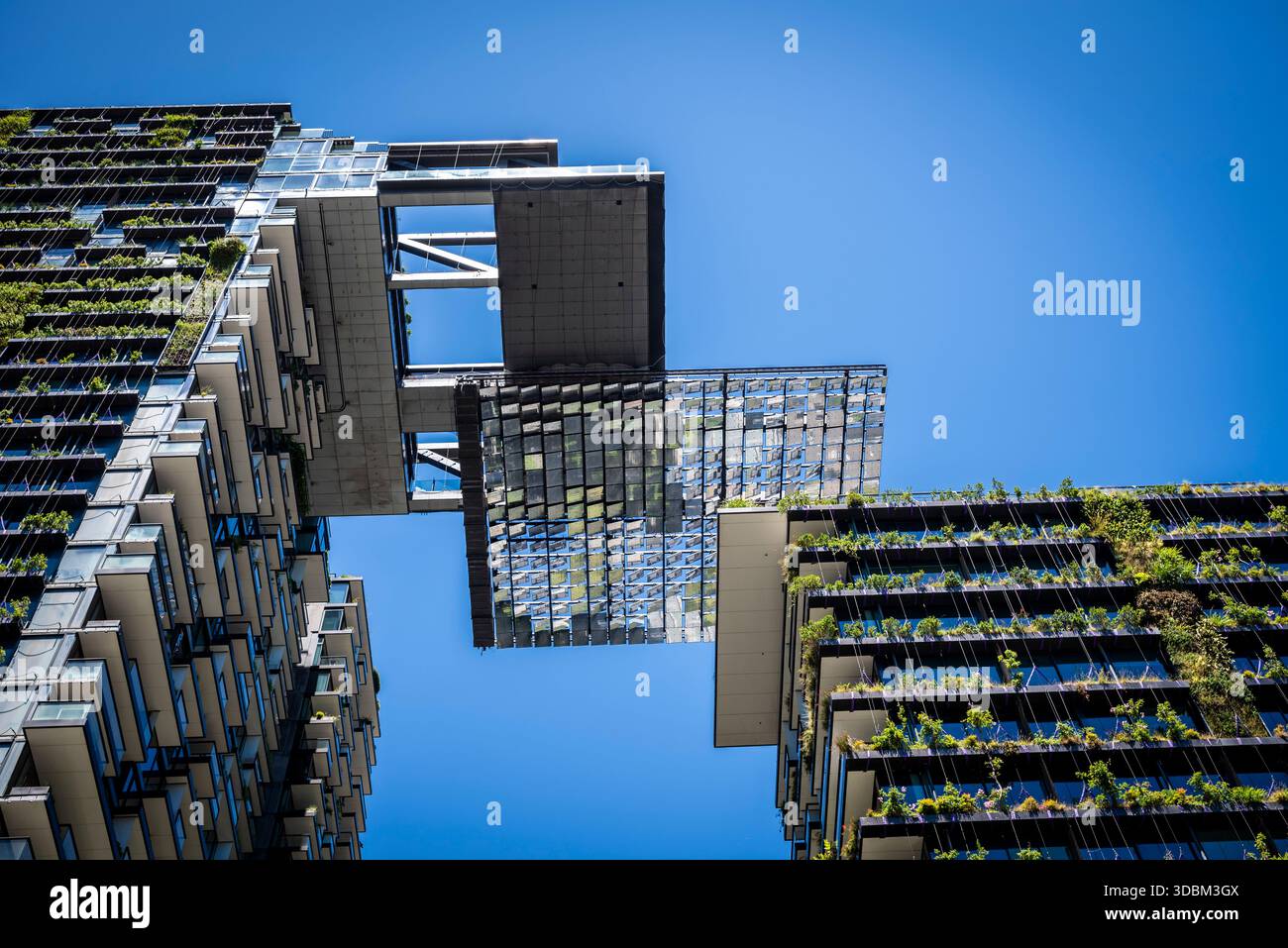 One Central Park with Vertical hanging gardensVertical hanging ...