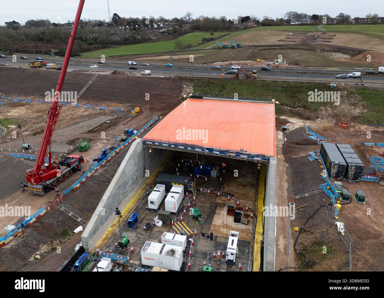M27 underpass hi-res stock photography and images - Alamy