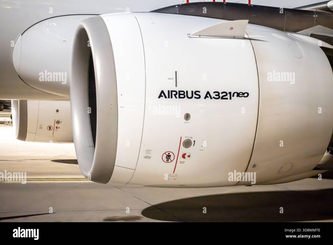 engine and fuselage of an Airbus A321neo aircraft Stock Photo - Alamy