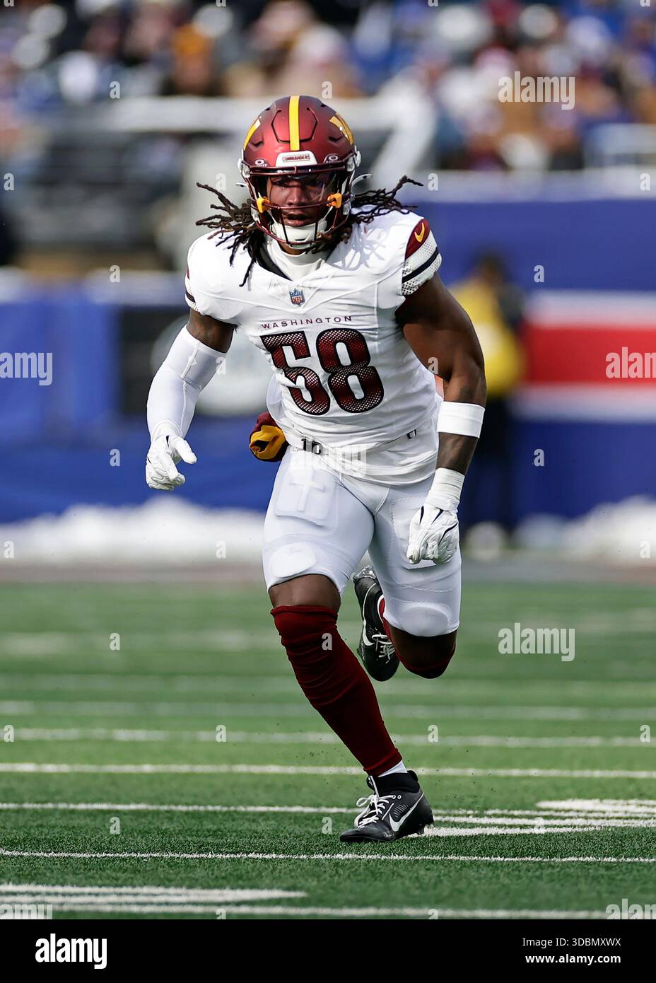 Washington Commanders linebacker Jordan Magee (58) defends during an ...
