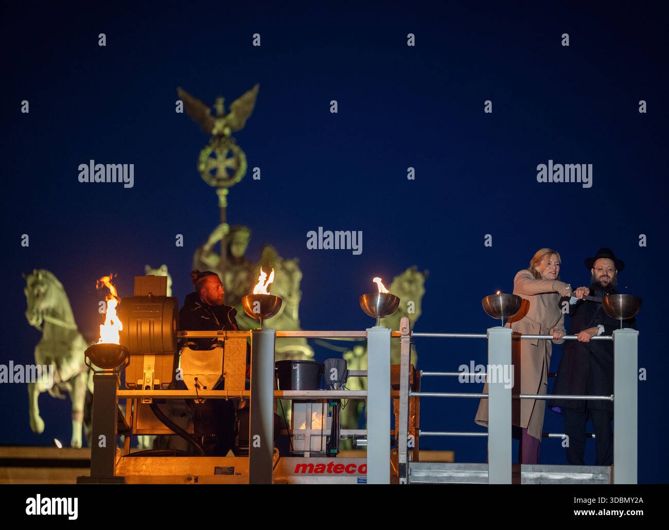 17 December 2025, Berlin: Bundestag President Julia Klöckner (CDU) and ...