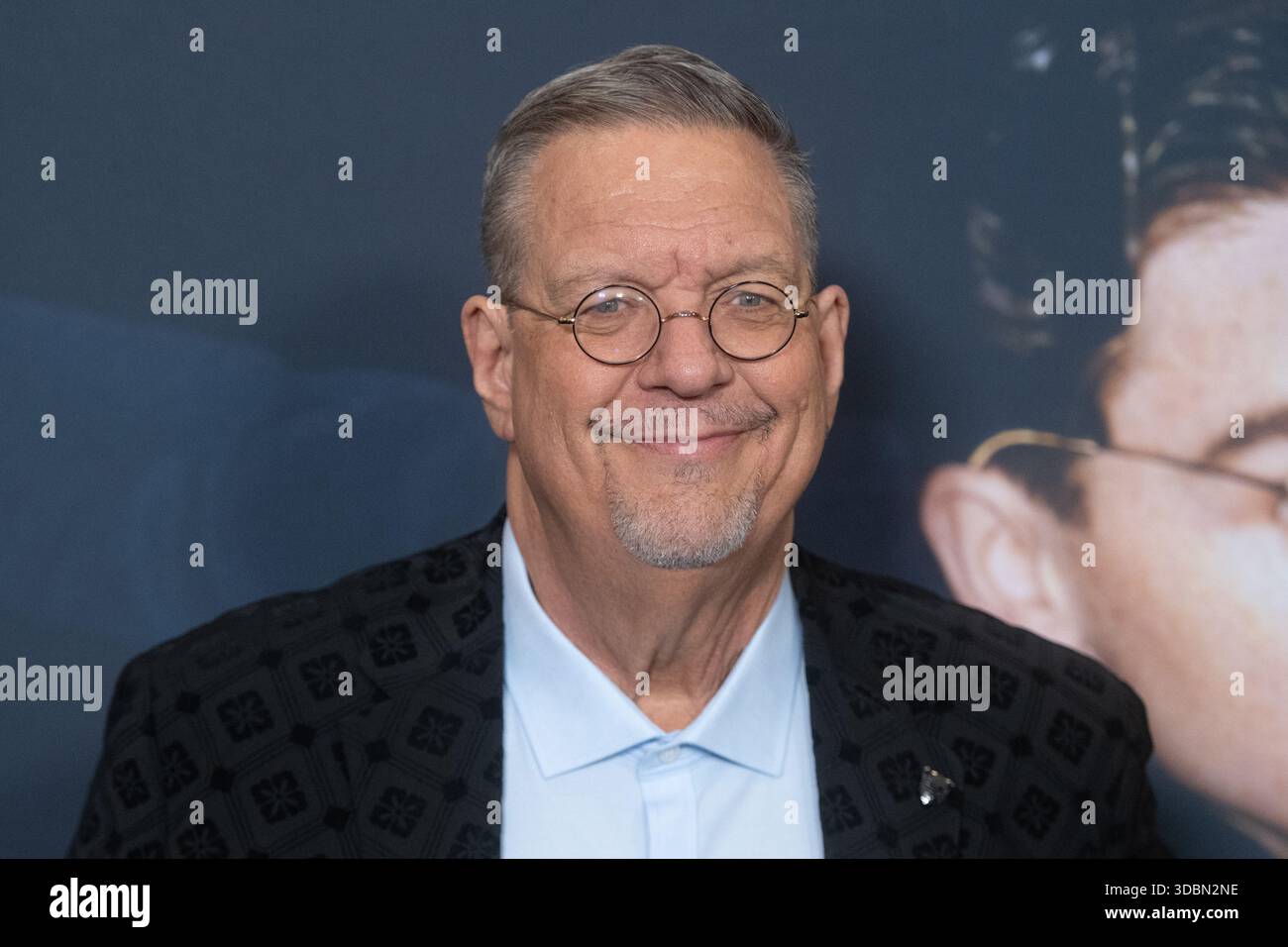 Photo by: NDZ/STAR MAX/IPx 2025 12/16/25 Penn Jillette at A24's 'Marty ...