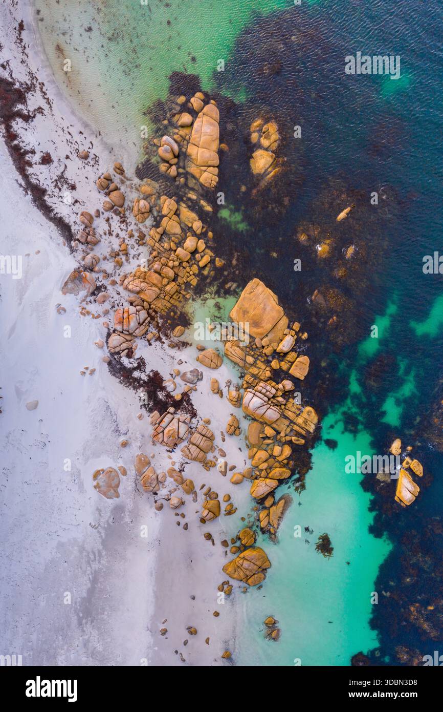 Rust colored boulders hi-res stock photography and images - Alamy