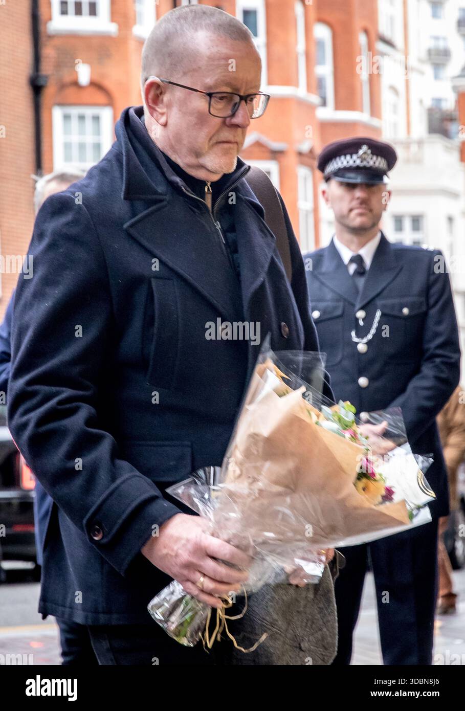 Harrods, Hans Crescent, Knightsbridge, London, UK. 17th December 2025 ...