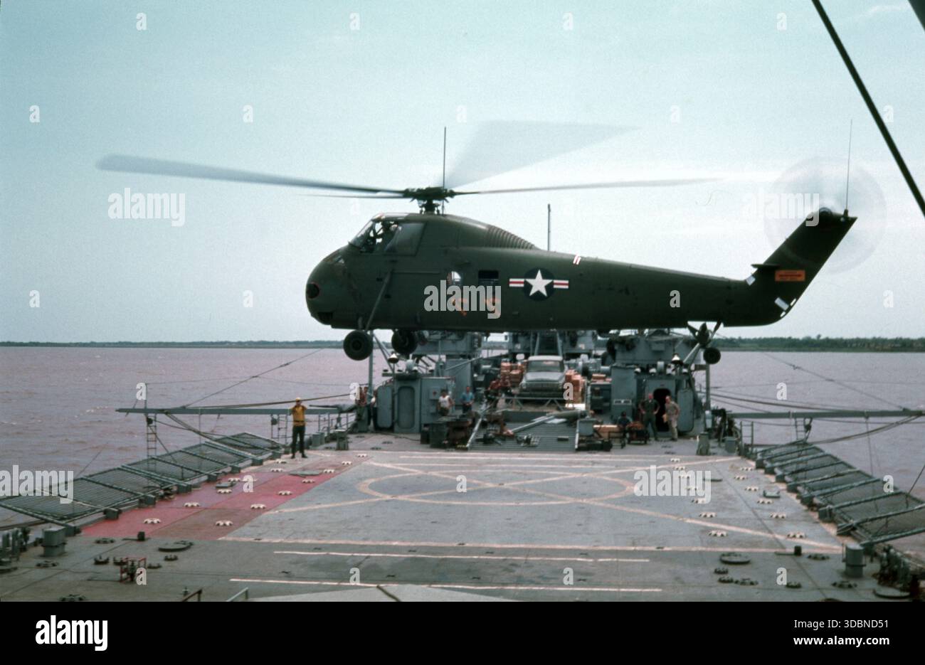 Sikorsky h34 seabat hi-res stock photography and images - Alamy