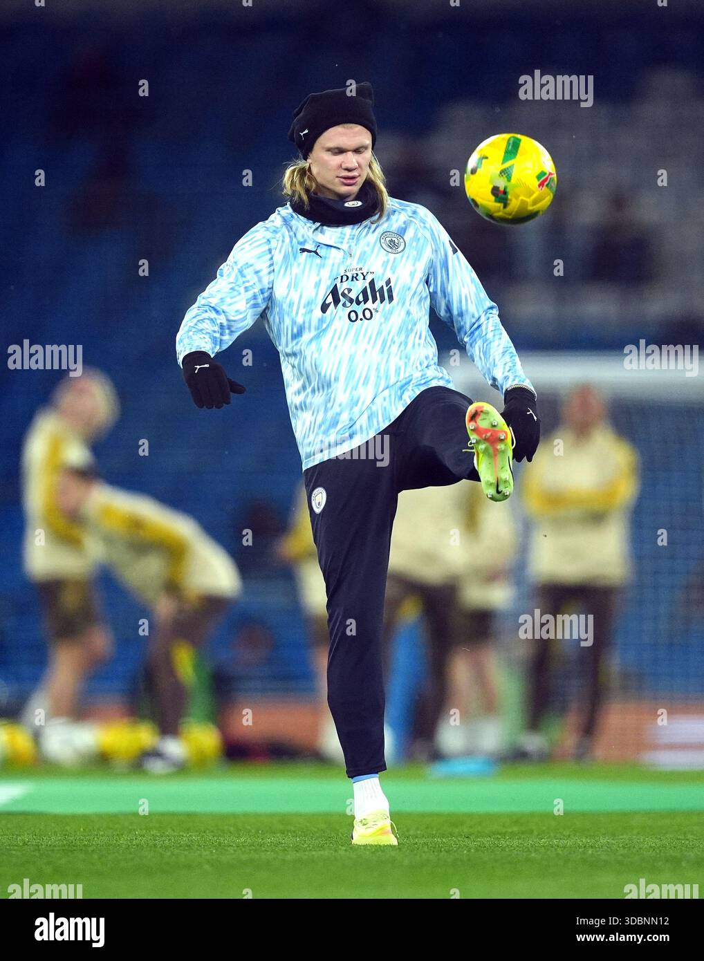 Manchester City's Erling Haaland warming up prior to kick-off before ...