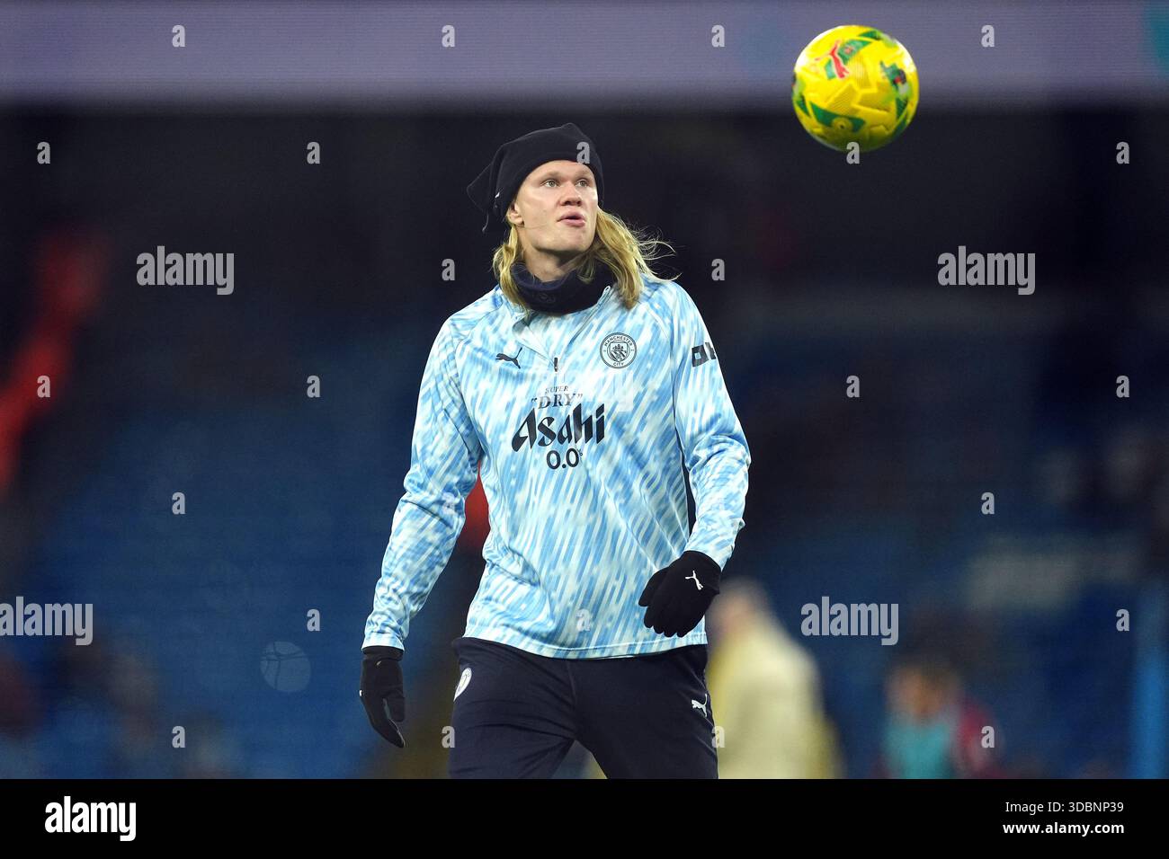 Manchester City's Erling Haaland warming up prior to kick-off before ...